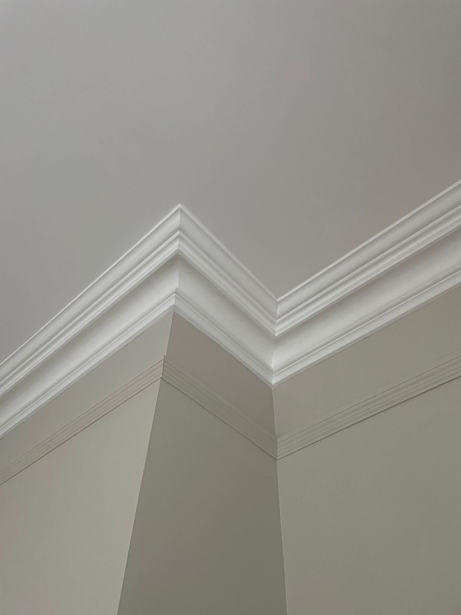 Large Victorian Plaster Cornice 155mm x 155mm HPM03 – Handmade Plaster Mouldings